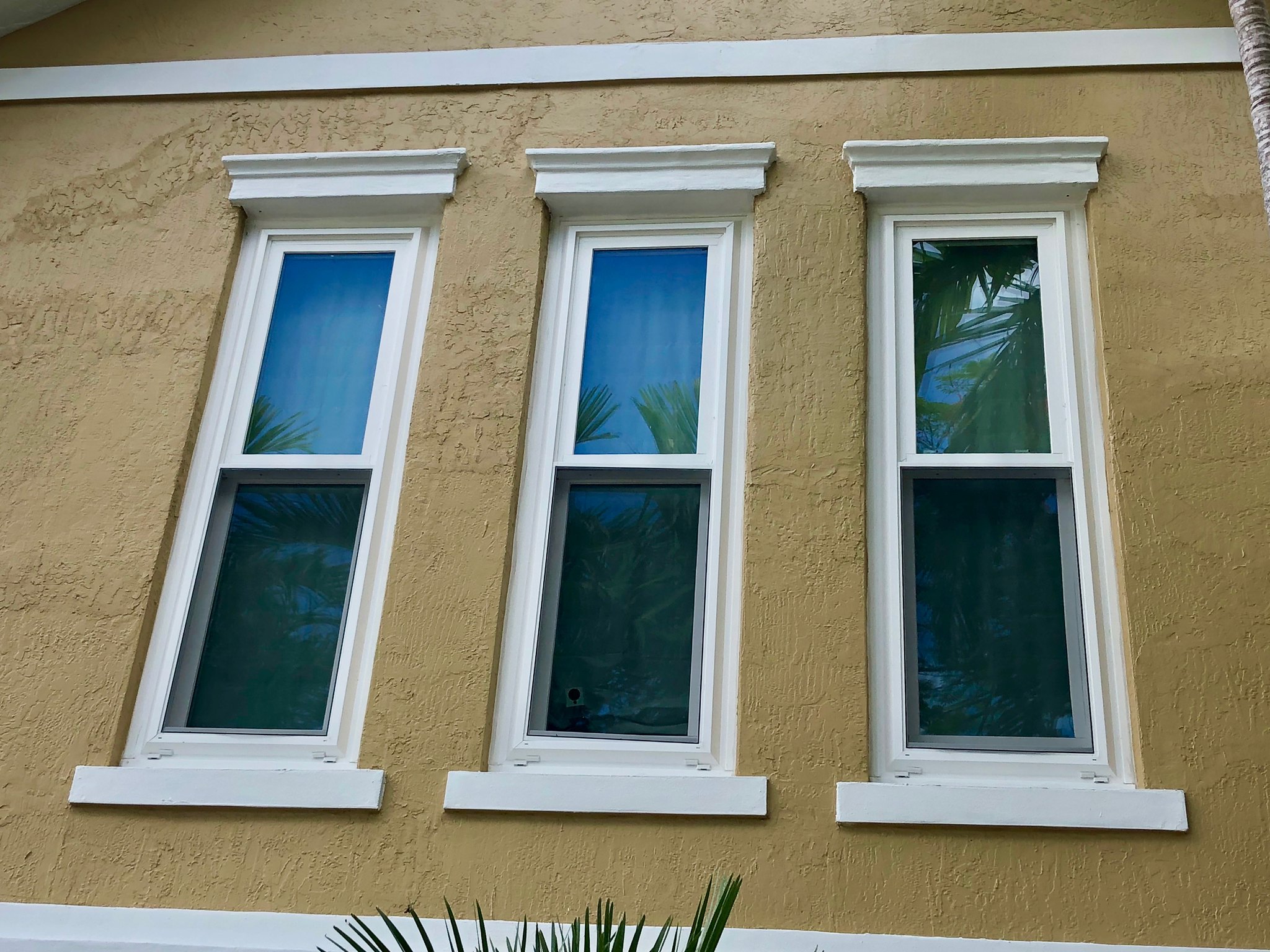Hurricane Windows Weston FL | Paradise Exteriors
